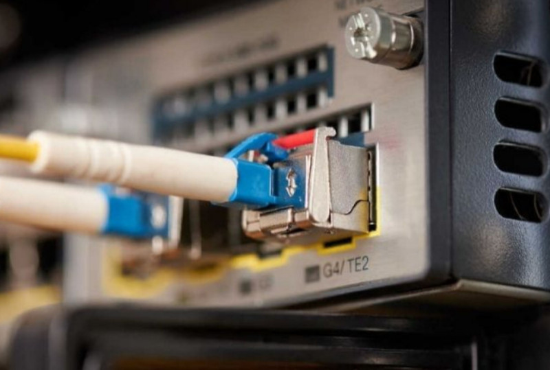 ¿Qué es la ONT y Router? - Internet por Fibra Óptica